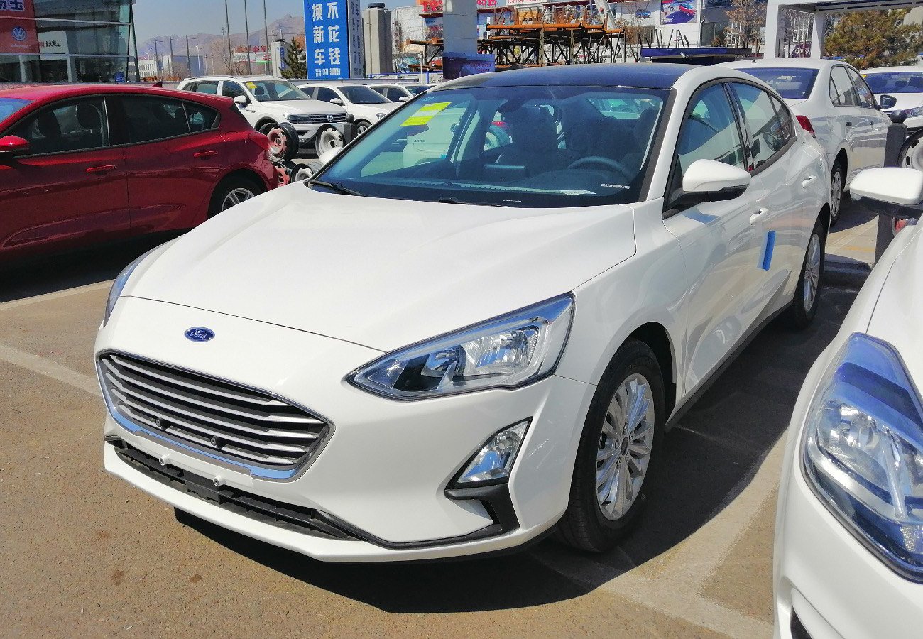 Ford Focus technical specifications and fuel economy